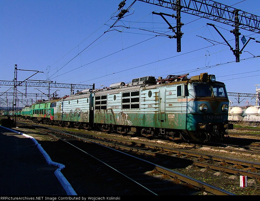 ET42-041 (and ET22-303)